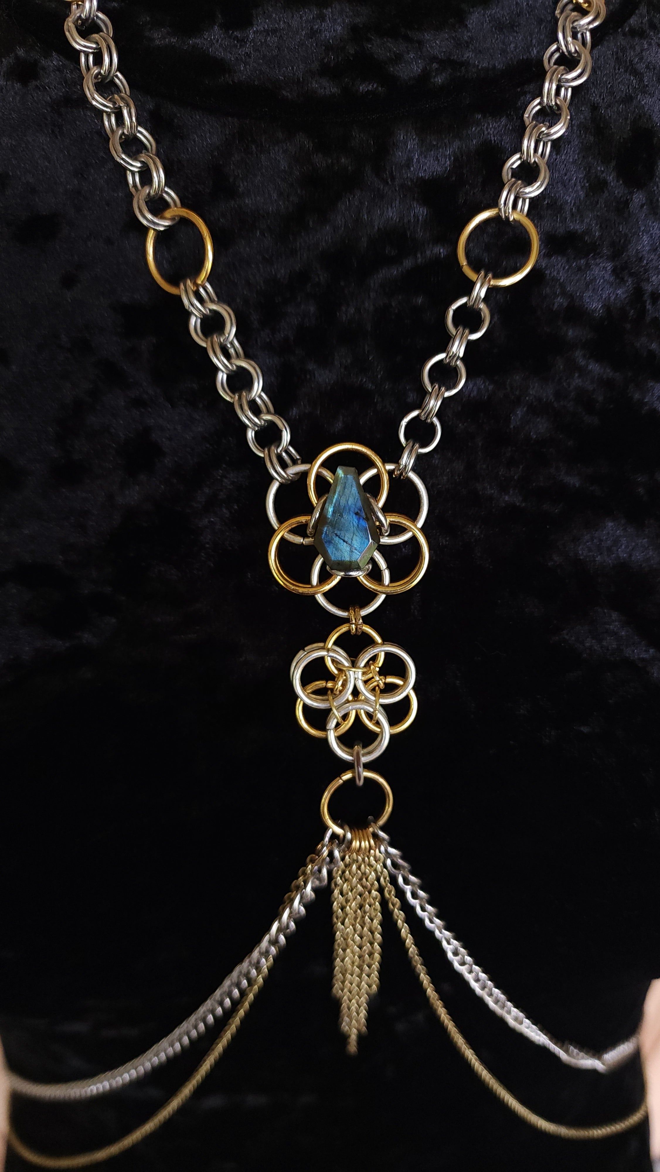 Metallic Elegance Collection – Lumen Alchemy